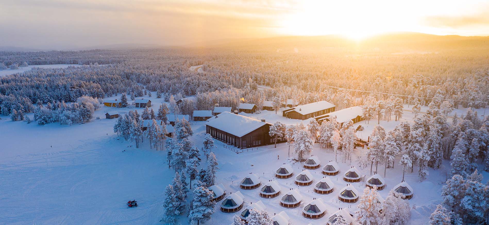 Sneeuwavontuur Wilderness Hotel Inari in Lapland | Voigt Travel